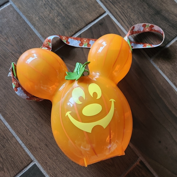 Disney | Kitchen | Disney Parks Mickey Mouse Balloon Pumpkin Popcorn ...